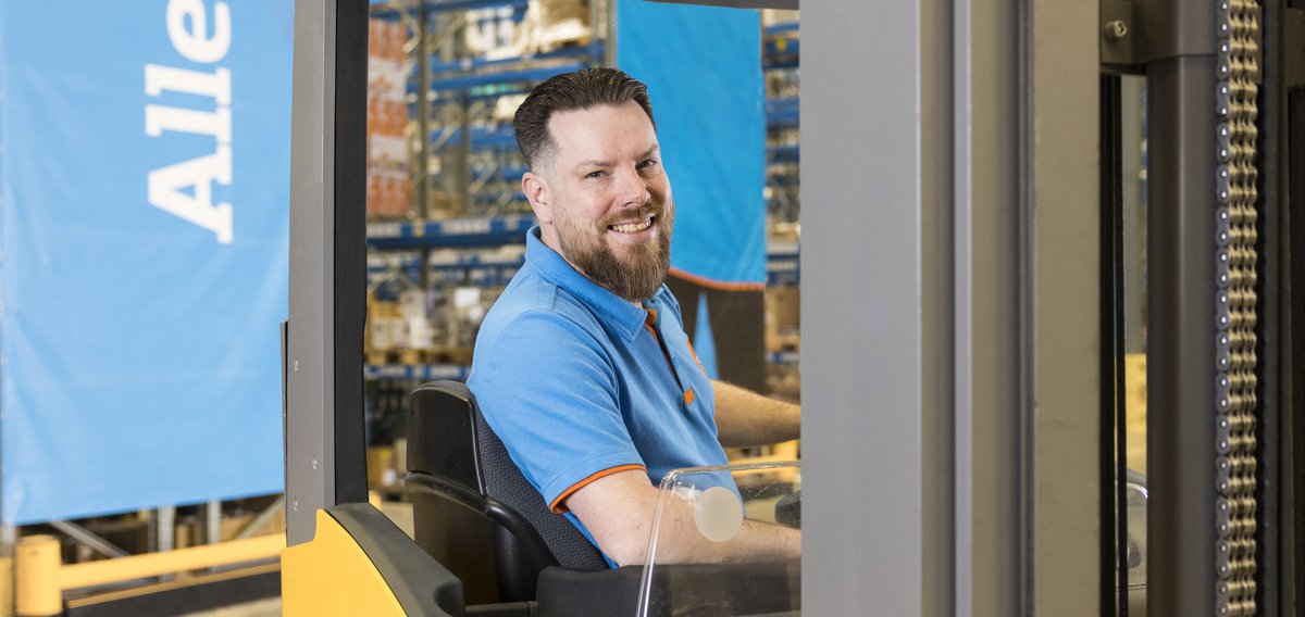 Vacature Heftruckchauffeur - Parttime - Magazijn Tilburg - Werken bij Coolblue