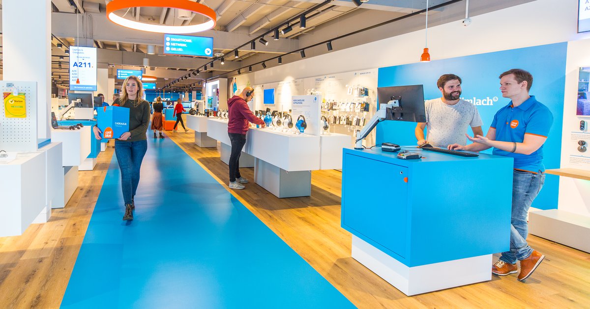 Wat een Winkel Medewerker bij Coolblue doet - Werken bij Coolblue